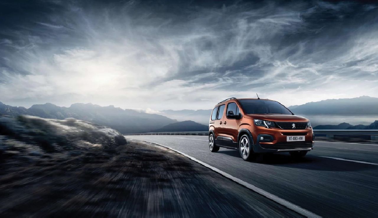 Peugeot Rifter: il "suv" multispazio | Scopriamo l'offerta - Video