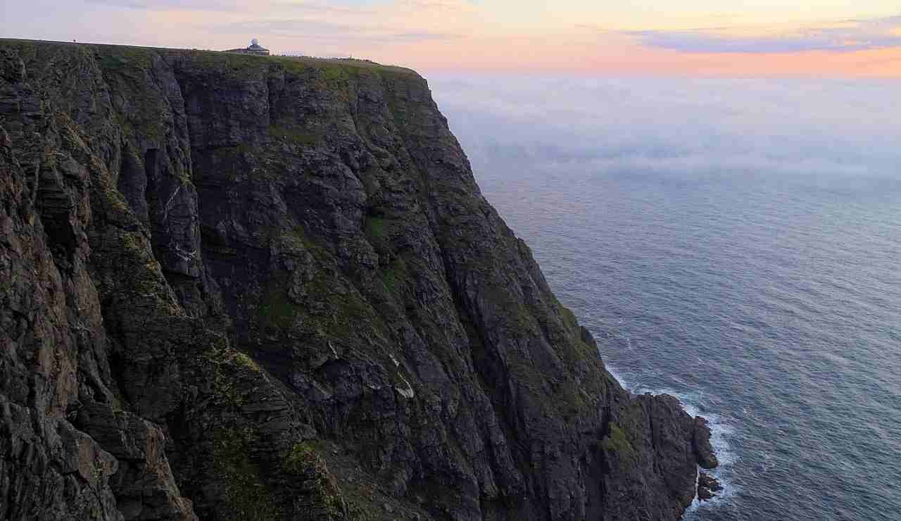 Dall'Italia a Capo Nord con un mezzo davvero speciale: un'impresa folle