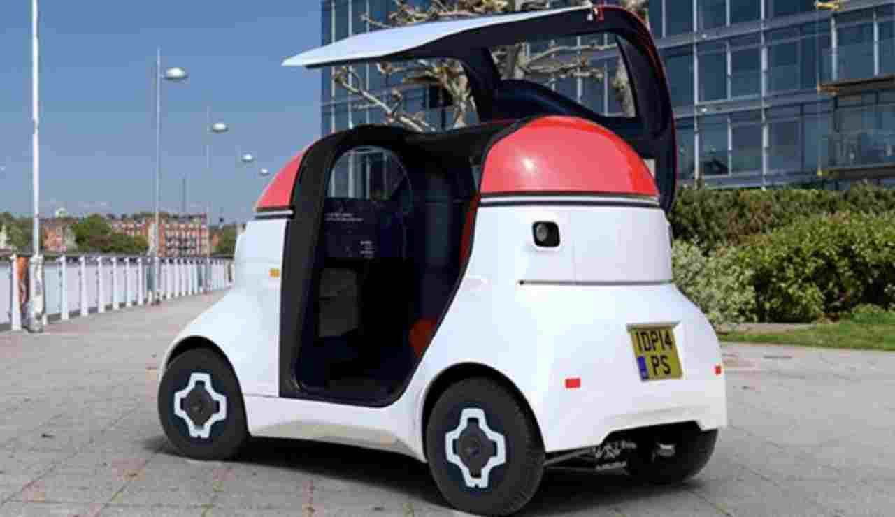 Motiv: la microcar elettrica di Gordon Murrey che pesa come uno scooter