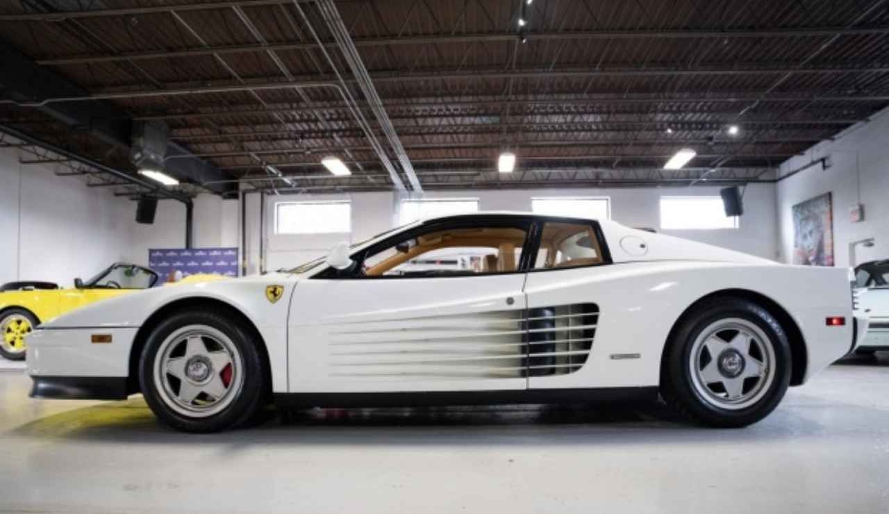 Ricordate Miami Vice? Ecco come diventarne protagonista con la Ferrari ...