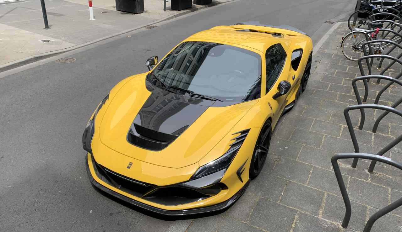 Ferrari F8 Spider Keyvany Edition | Solo 20 esemplari, un po' "tamarra ...