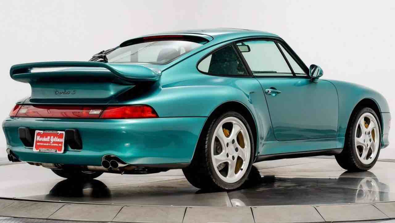 La Porsche 911 mai usata: forse è tutta colpa del color verde "fastidio"