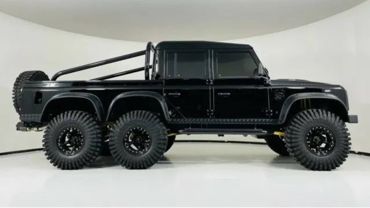 La Land Rover Defender che sogna di essere una Classe G: ma costa come ...