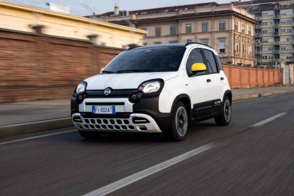 FIAT Panda ibrida, quanto costa farci 100 km: ecco perché è l'auto più ...